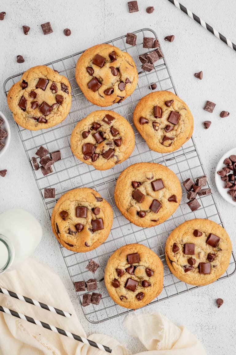 One Bowl Chocolate Chip Cookies - One Pot Only